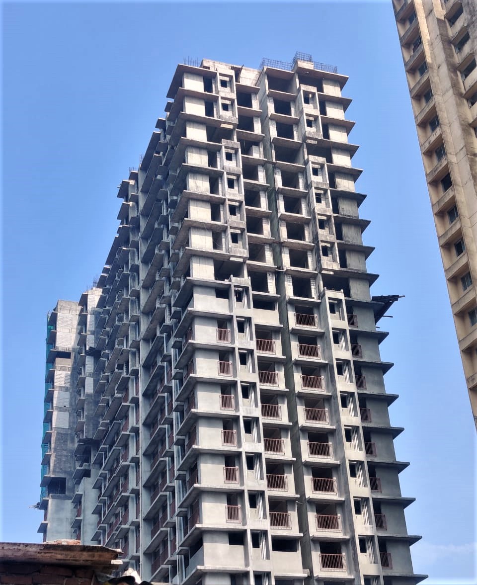 Parinee Essence | 1,2 & 3BHK Luxury Flat in Kandivali West Mumbai ...